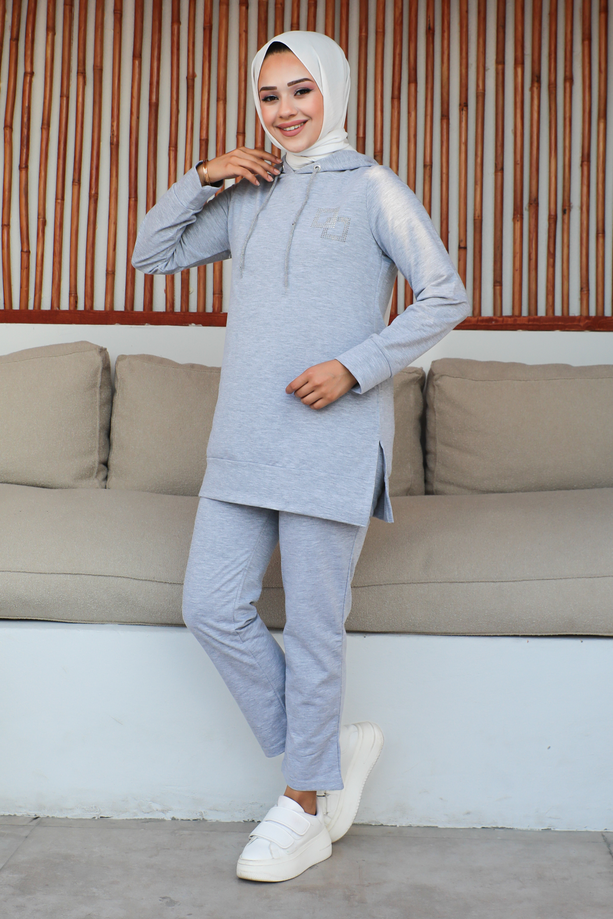 Taş Detaylı Kapşonlu İkili Kombin-3108 Gri - Modaebva